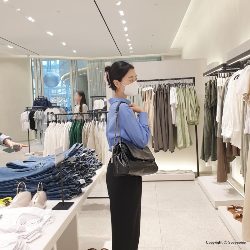 Zara 자라 락 플랩 숄더백 내돈내산 블랙 크림 화이트 휘뚜루마뚜루 가방 추천 네이버 블로그